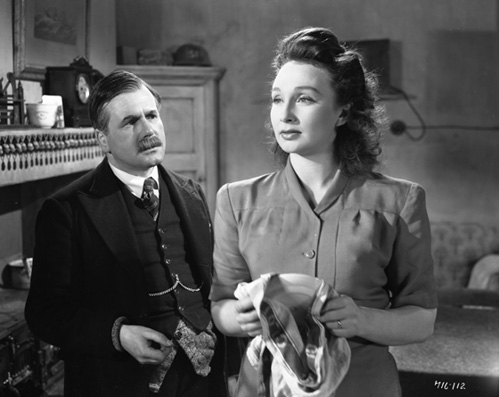 It Always Rains On Sunday - Pure Movies : Pure Movies